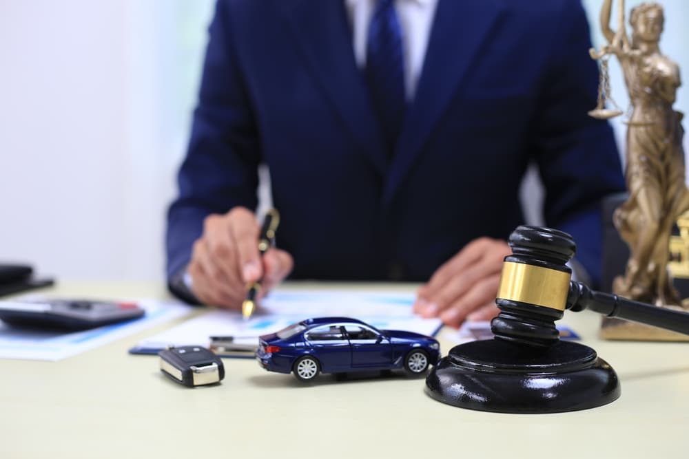 What Questions Should I Ask My Car Accident Attorney? - Levar Law ...